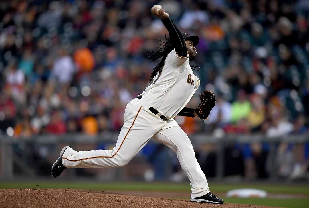 Cueto, Giants offense rise to occasion in big win over Cardinals