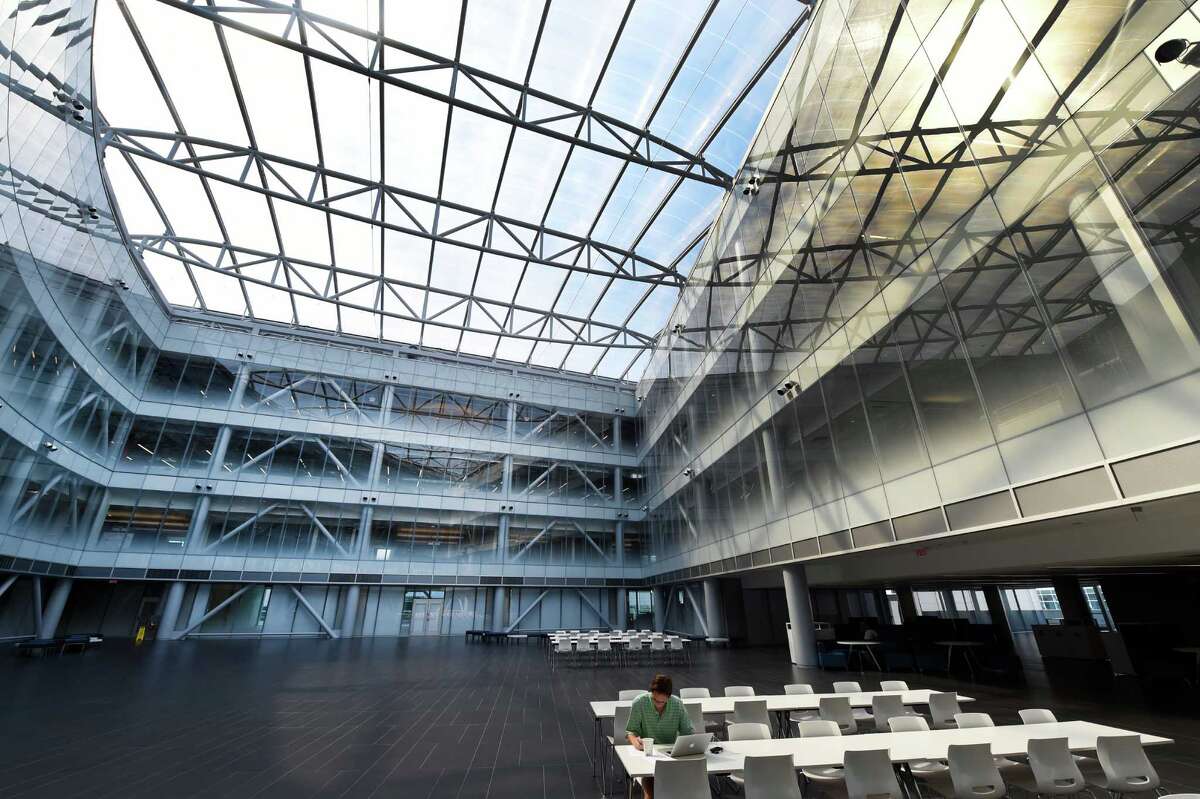 SUNY Poly's ZEN building becomes clean tech hub