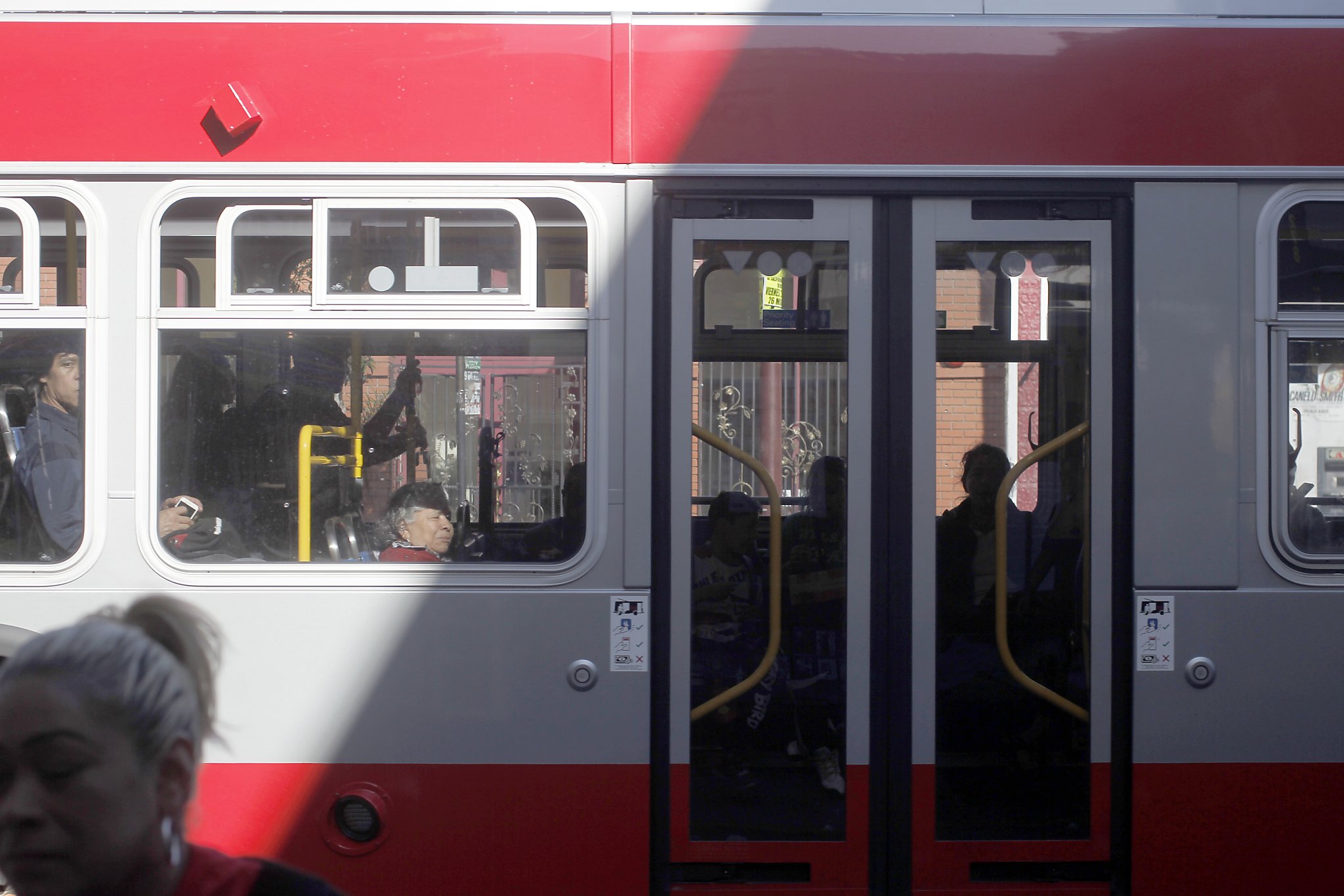 Muni bus rear-ended in SF’s Mission