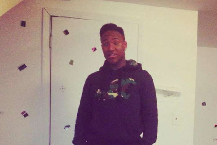 Marquis Dixon accused of threatening mother at knifepoint