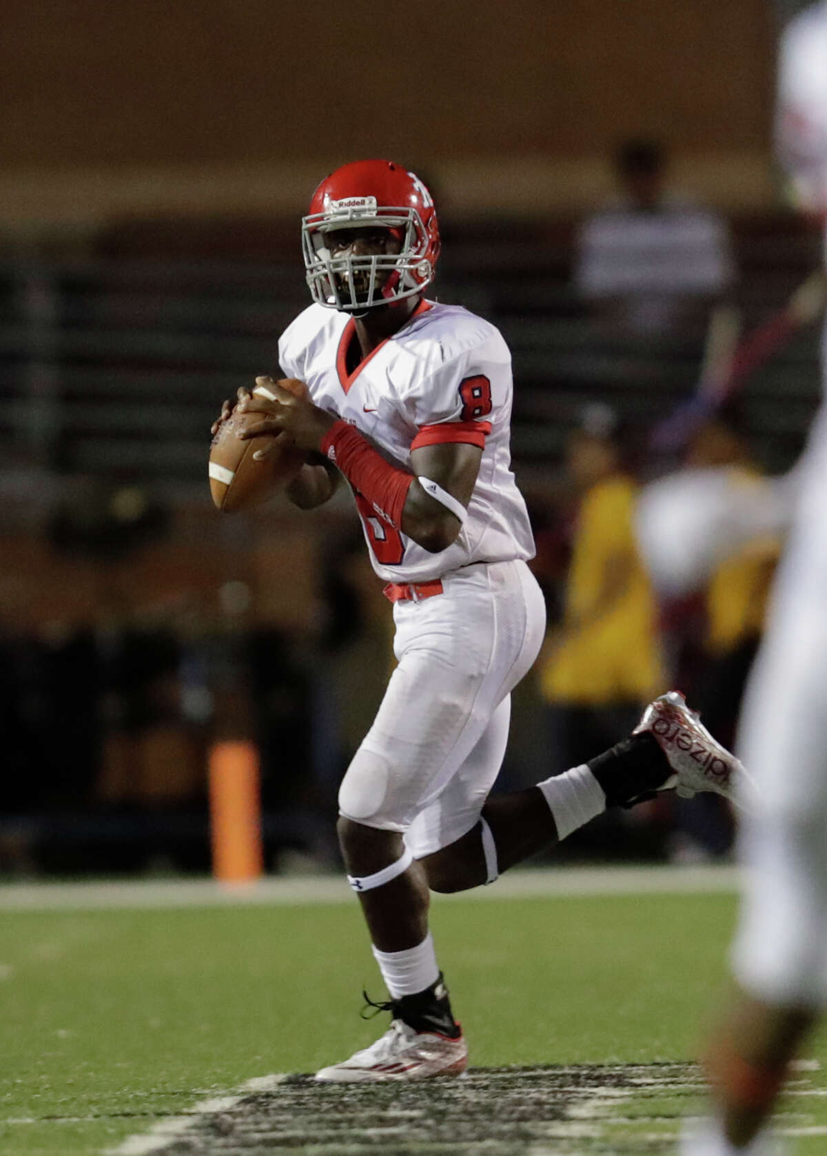 Alief Taylor keeps rolling, stomps Seven Lakes