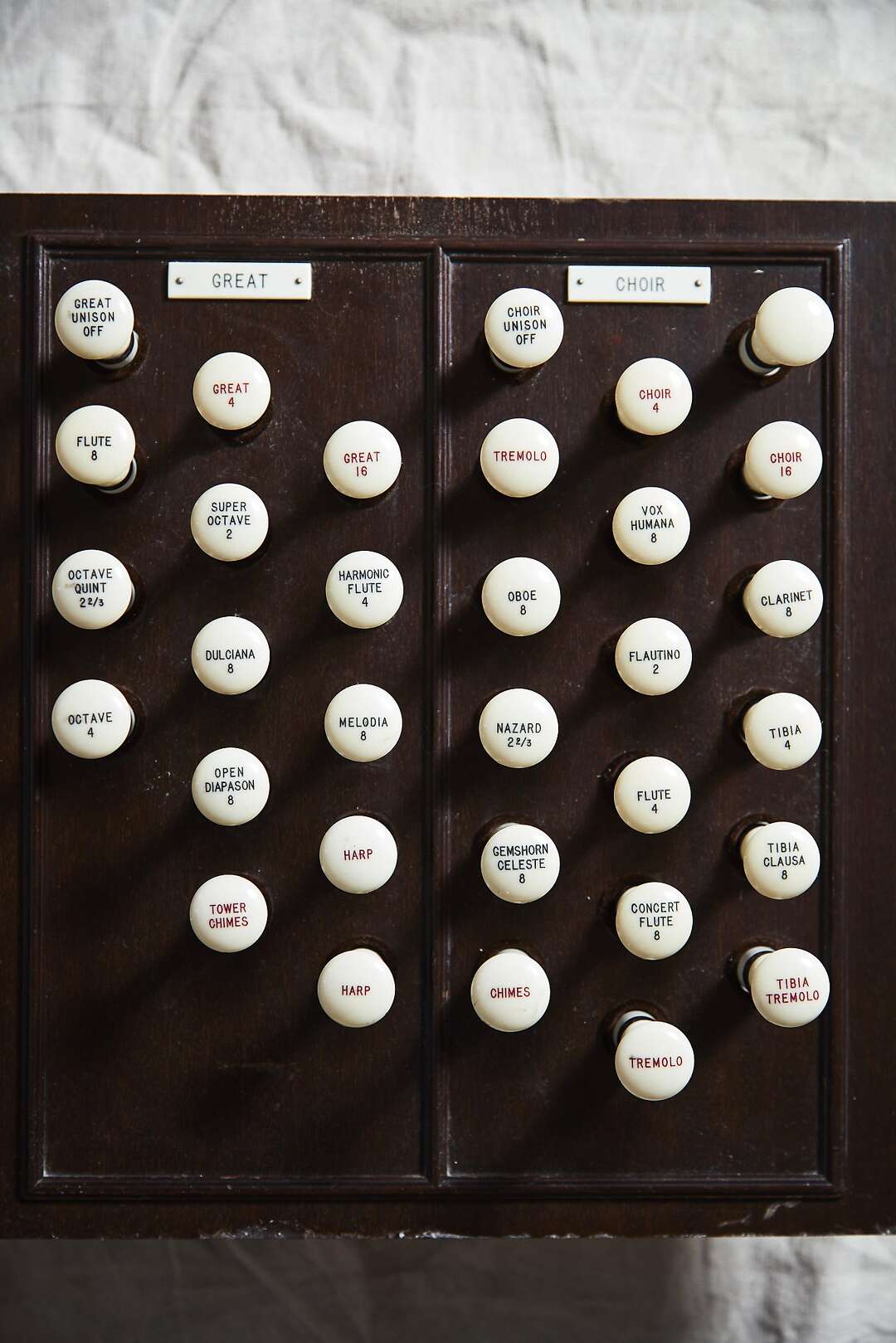 Jeremy’s new Oakland store aims for glorious shopping