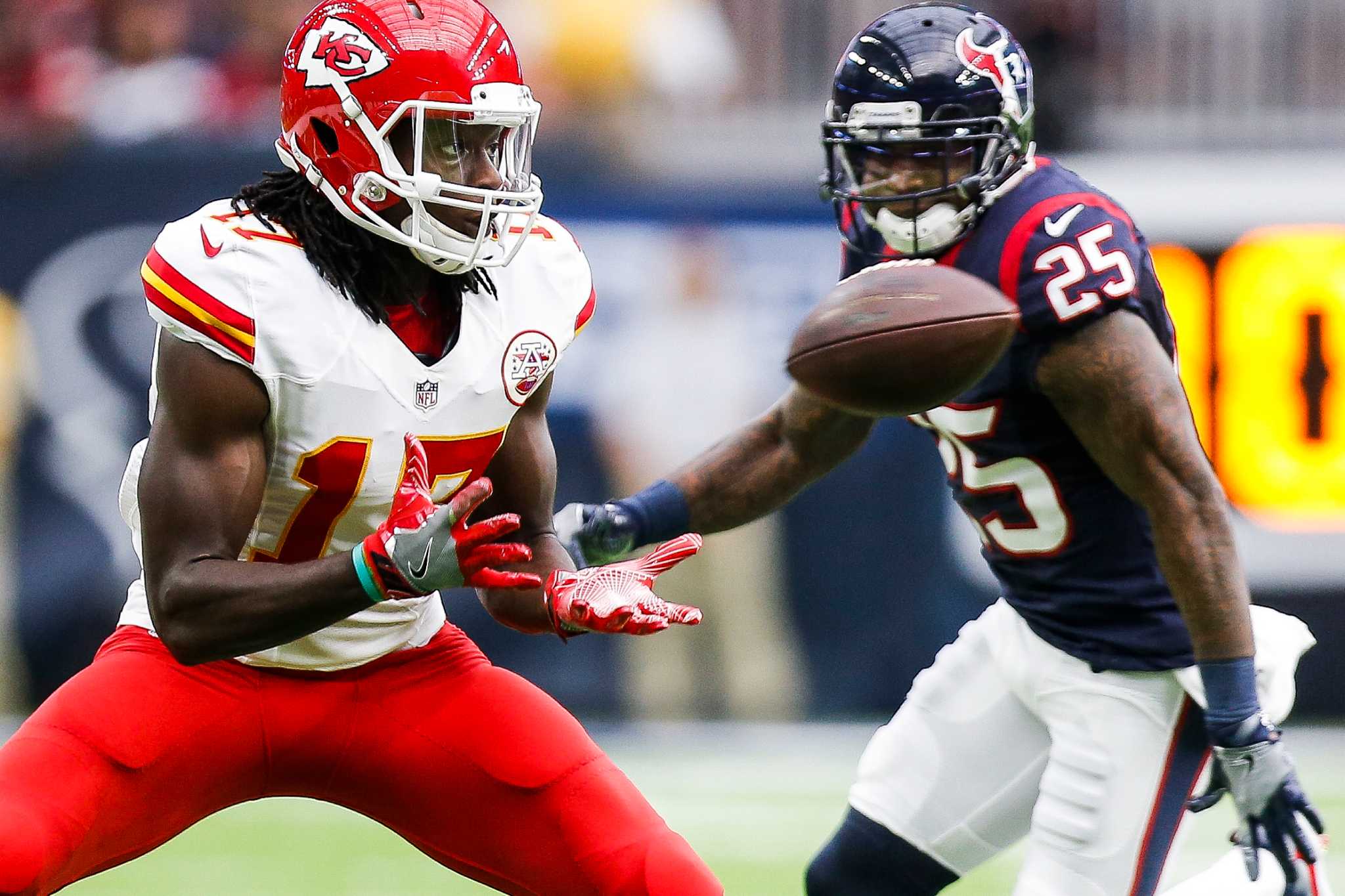 Texans' Kareem Jackson returning to starting lineup this week