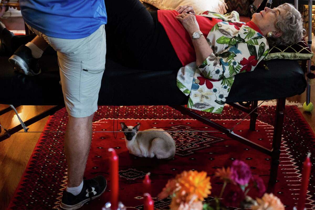 Lila Cockrell out and about again