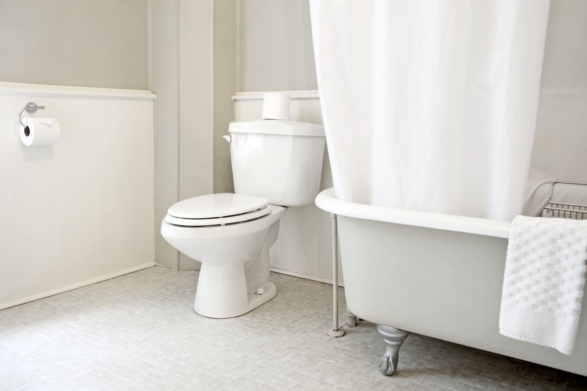 1.4 million toilets recalled after complaints, injuries