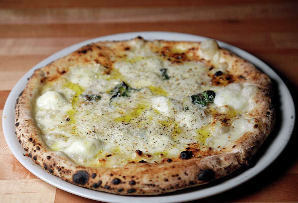 Cane Rosso takes top pizza industry honor