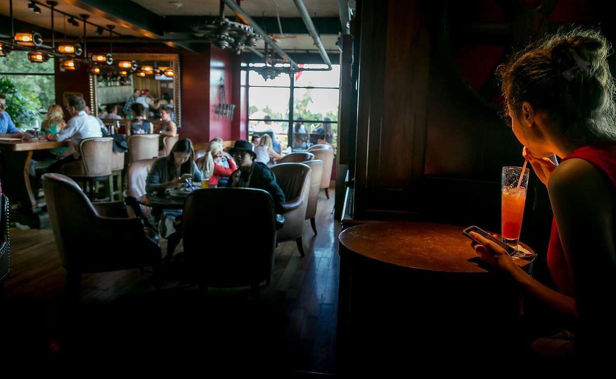 Tasting Epic’s $43 martini made with San Francisco fog