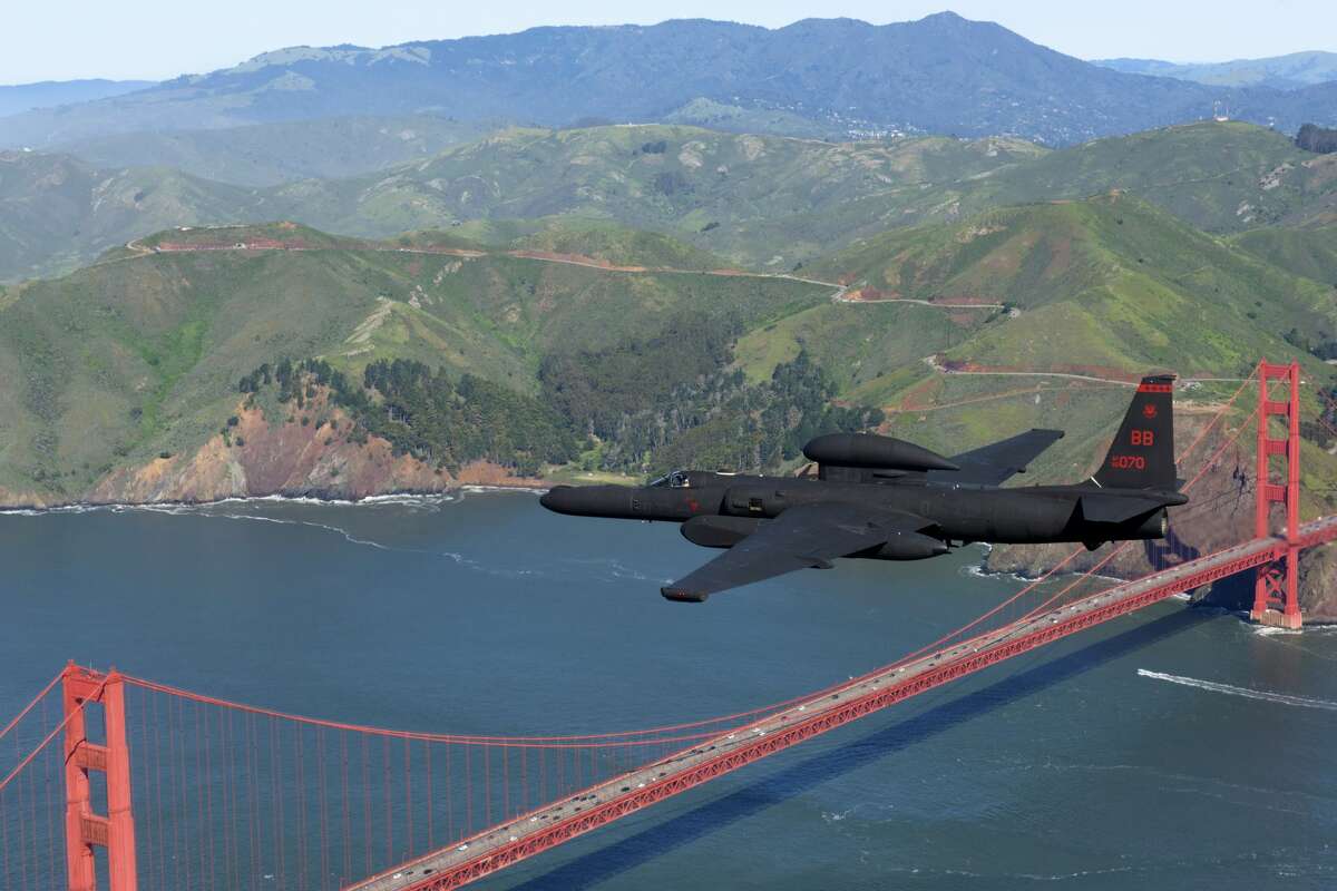 Pilot killed in Northern California U-2 plane crash IDd