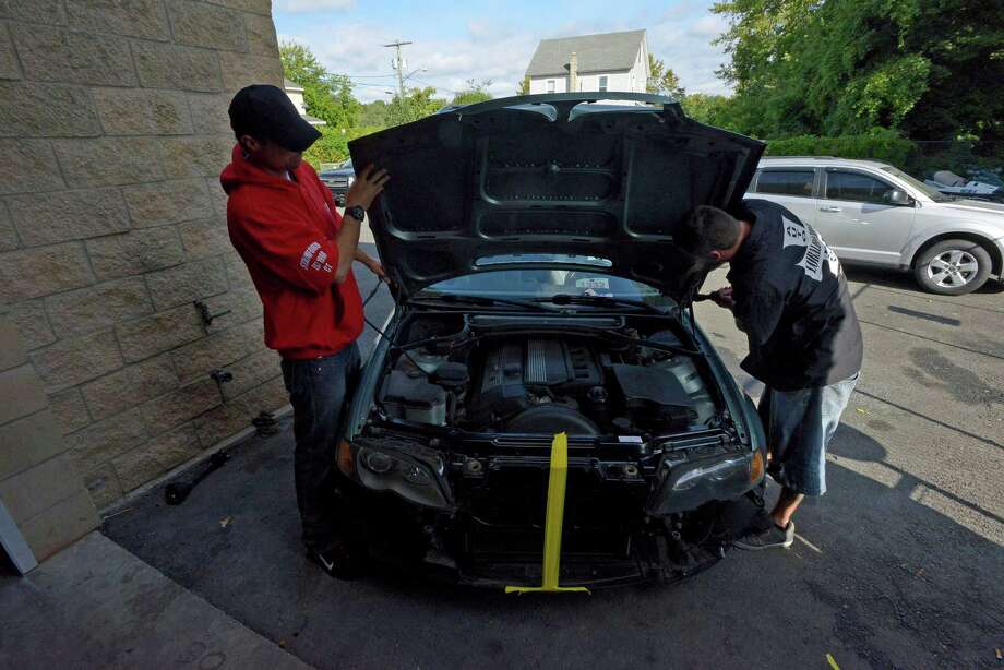 Stamford’s LoBalbo Brothers auto body shop to expand - StamfordAdvocate