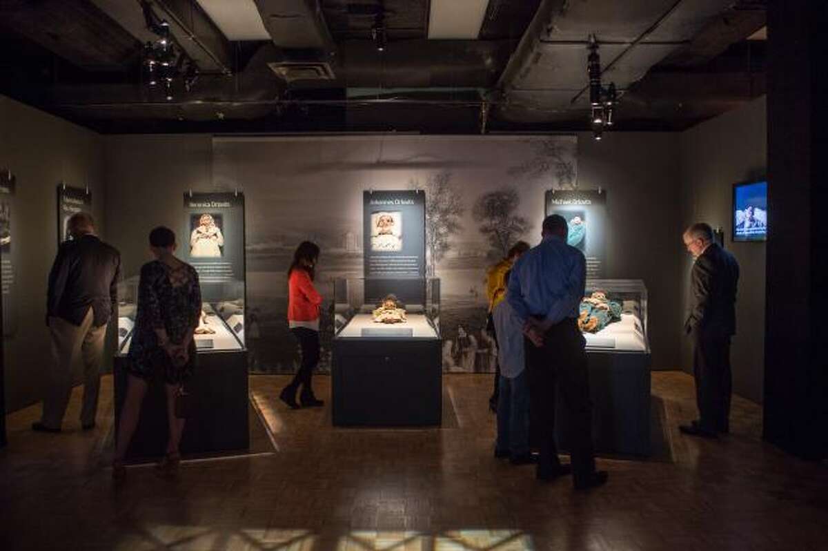 Houston to display world's largest collection of mummies