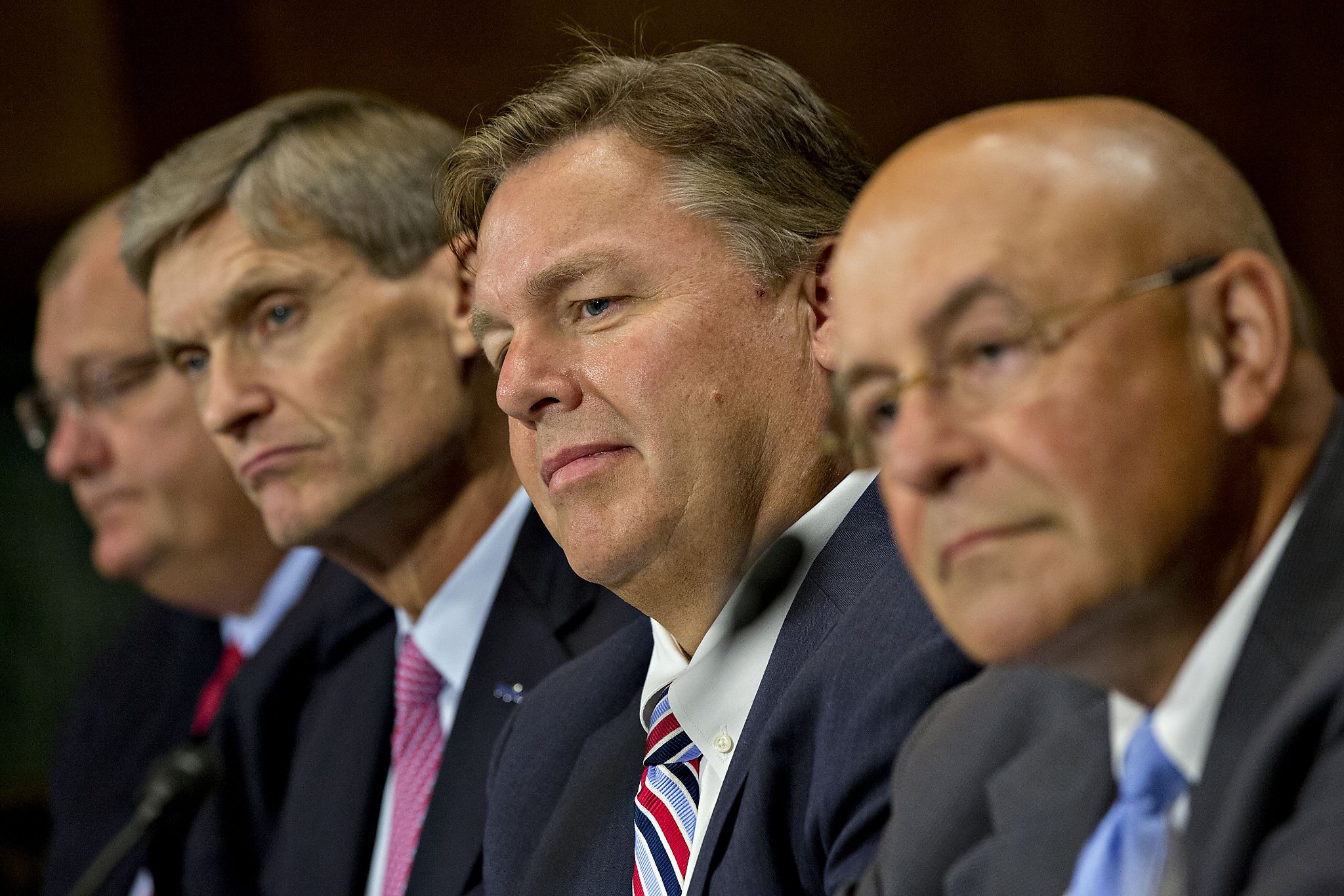 Dow, DuPont officials testify at Senate hearing on mergers in ...