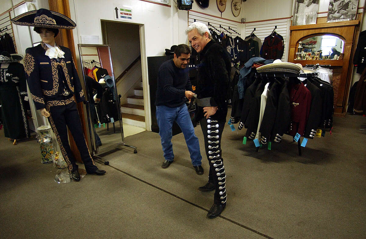 West Side landmark Mariachi Connection celebrating 20 years with ...