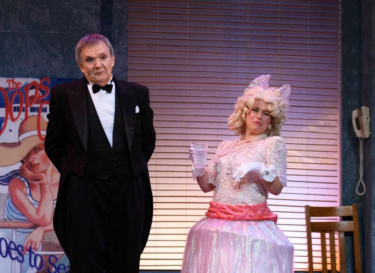 'Drowsy Chaperone' kicks off Center Stage's season