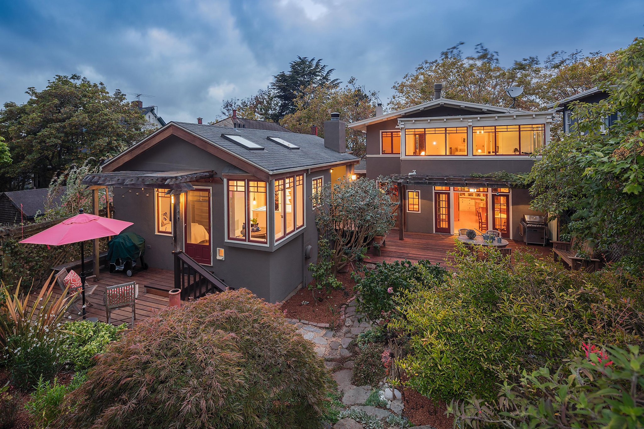 Masterful design defines Berkeley Craftsman