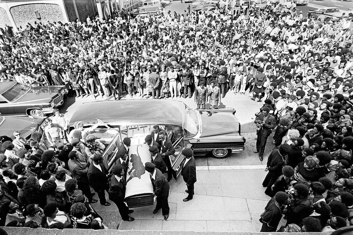 Oakland Museum takes Bobby Seale back where Black Panthers began