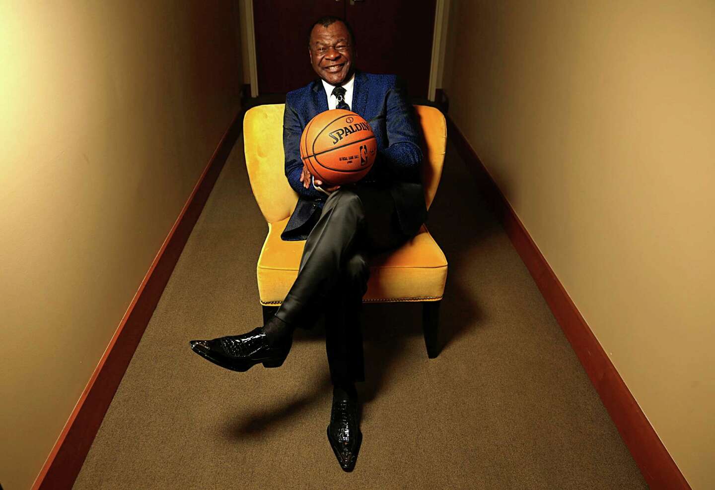 Celebrate 70 years of Calvin Murphy, the best-dressed man at any ...