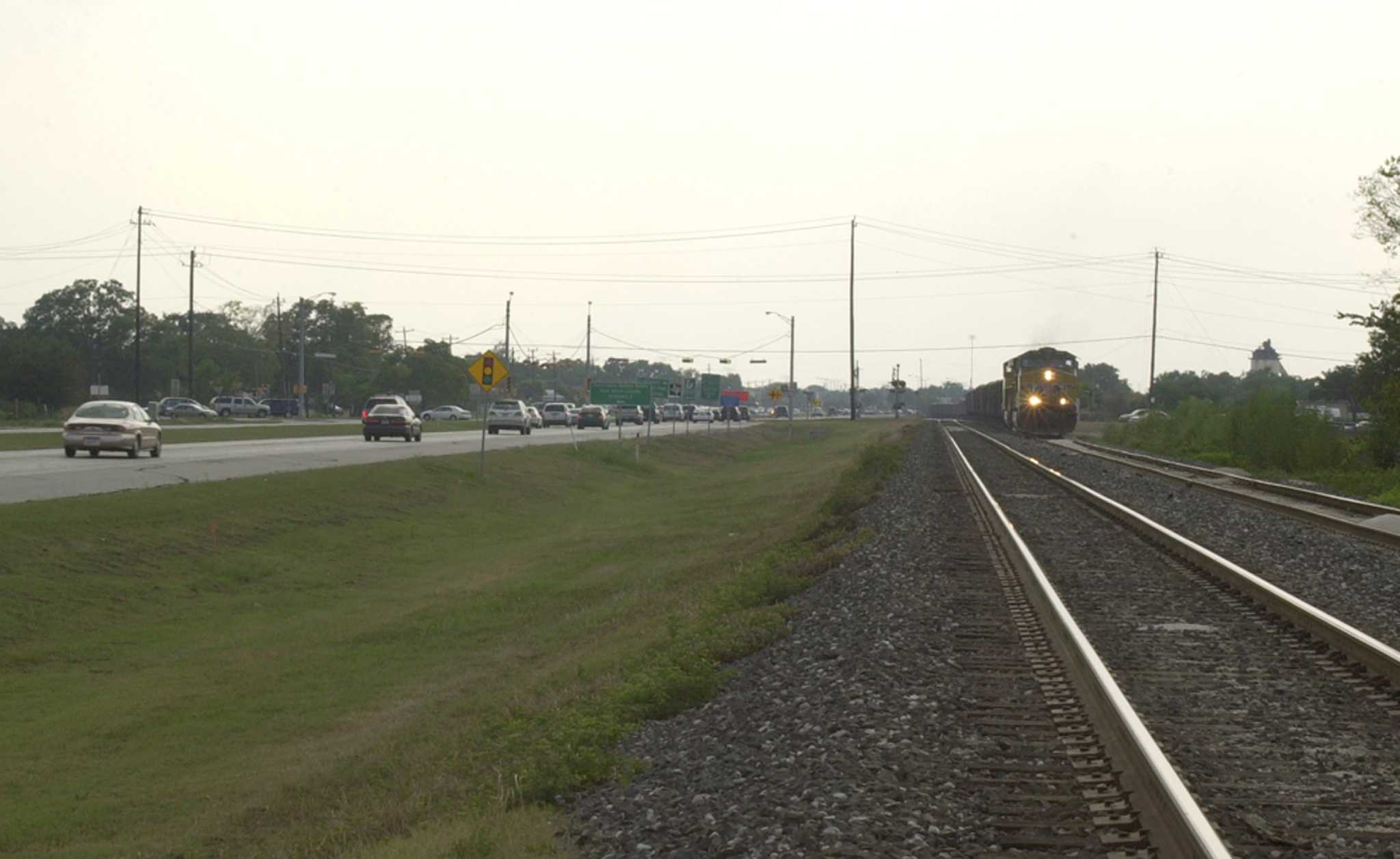 Proposed Metro rail line to Missouri City picks up speed