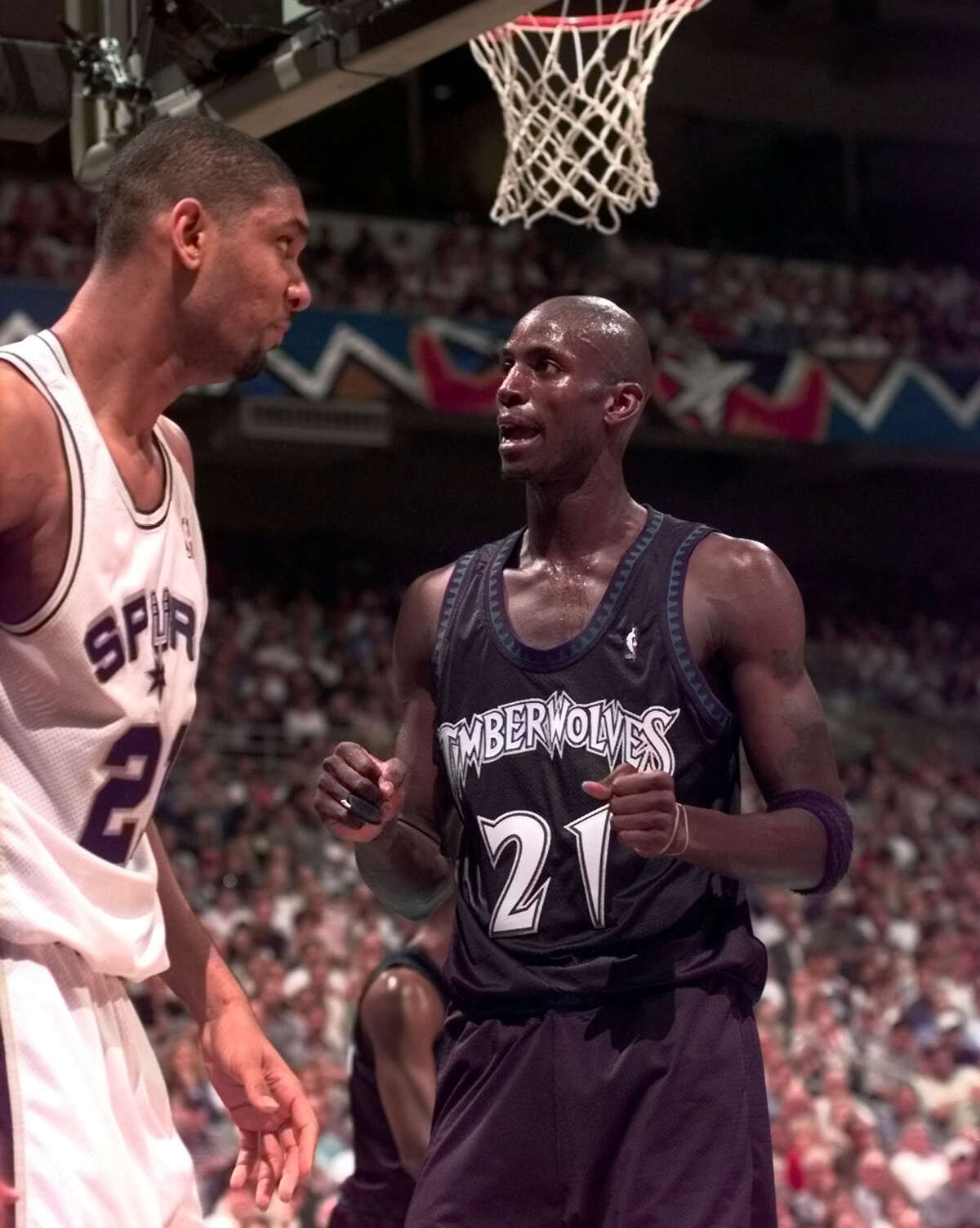 Tim Duncan vs. Kevin Garnett: By the numbers