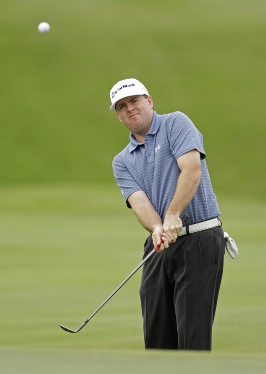 Garrigus powers his way to the top at Kapalua