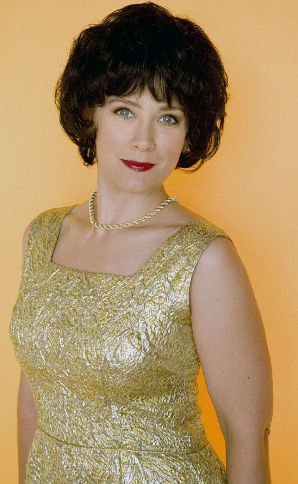 Keating reprises role of Patsy Cline in Stage Right production