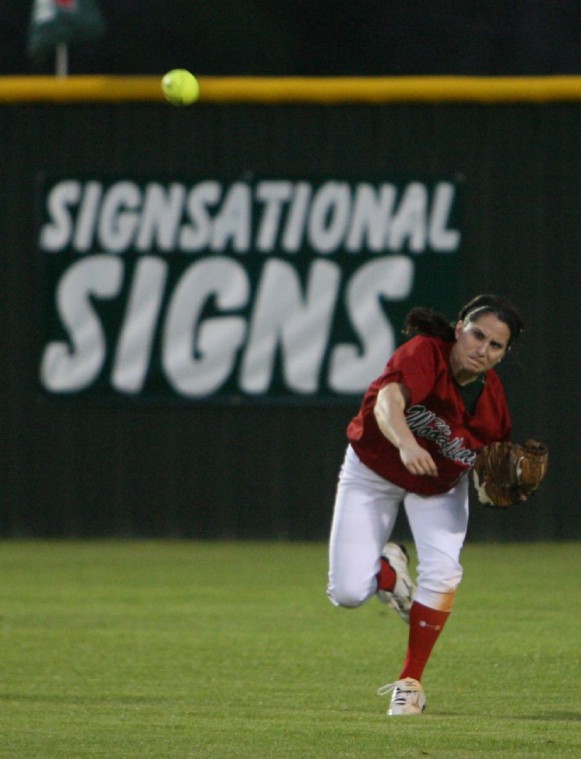 No. 4 Lady Highlanders blank No. 2 Montgomery