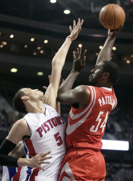 Patterson helps Rockets beat Pistons 108-100