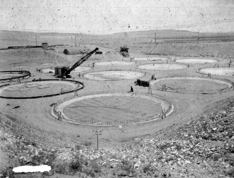 6 tanks at Hanford nuclear site in Wash. leaking