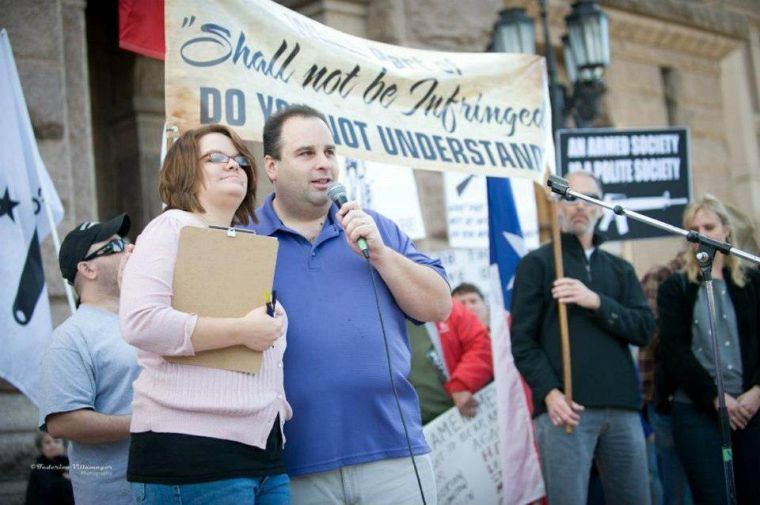 Pilot rallies 2nd Amendment advocates