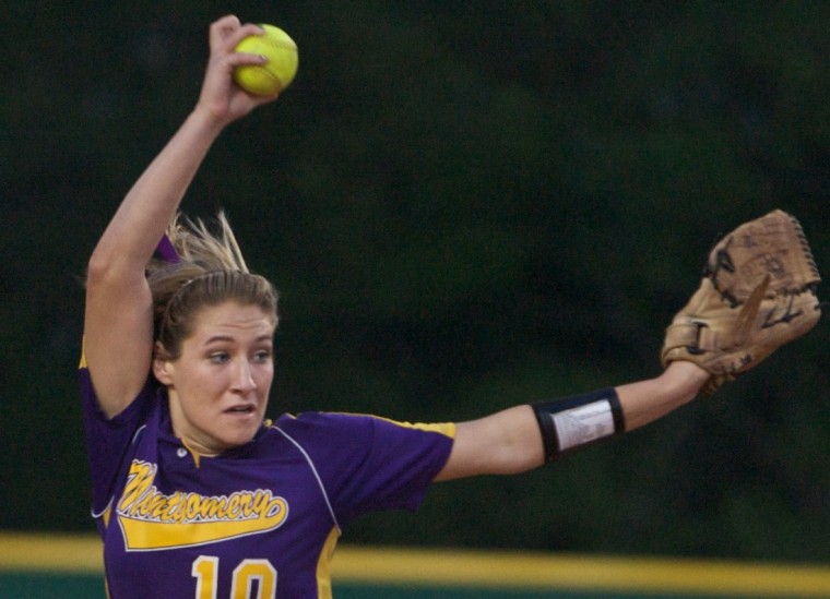 SOFTBALL ROUNDUP: Pitching, defense leads Lady Bears past Stratford