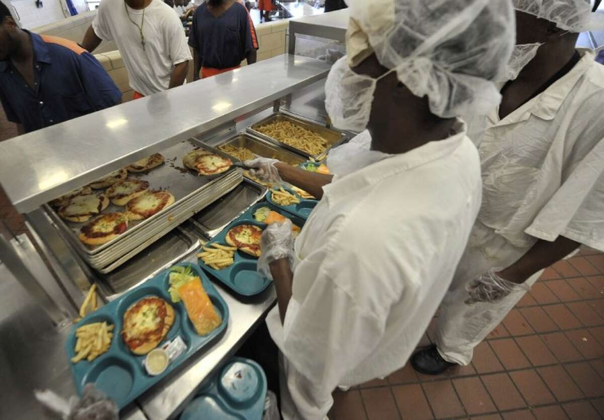 Inmate health care money takes brunt of cuts in 2012 Texas prison ...