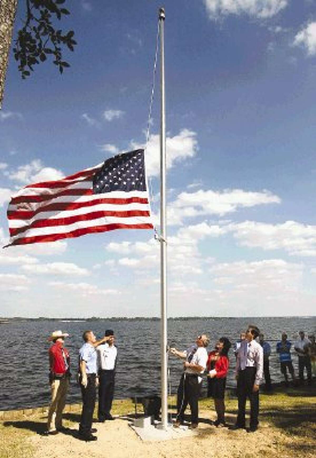 The Bentwater POA holds flag dedication