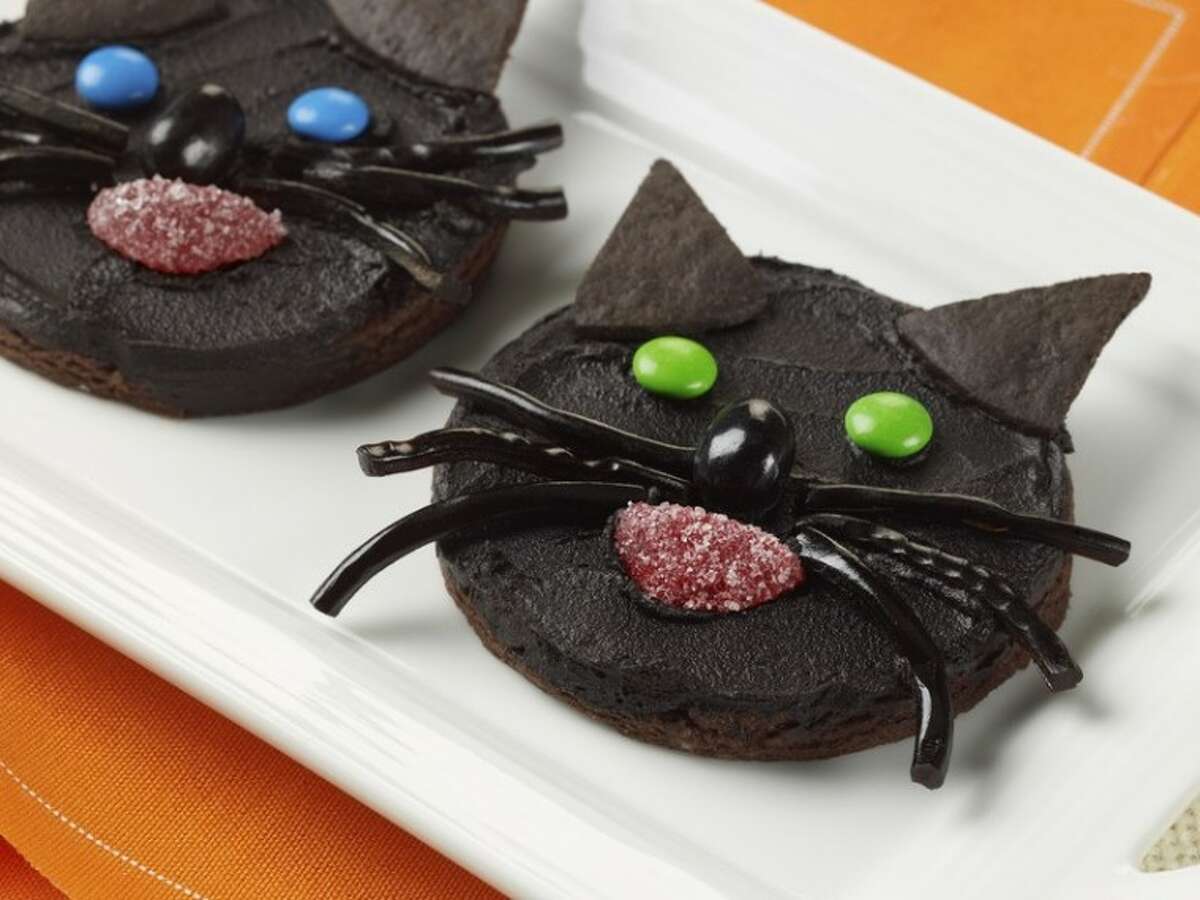 Chocolate Cat Cookies