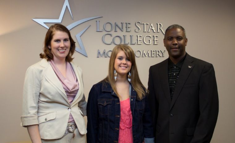 ABVA provides scholarship for LSC student