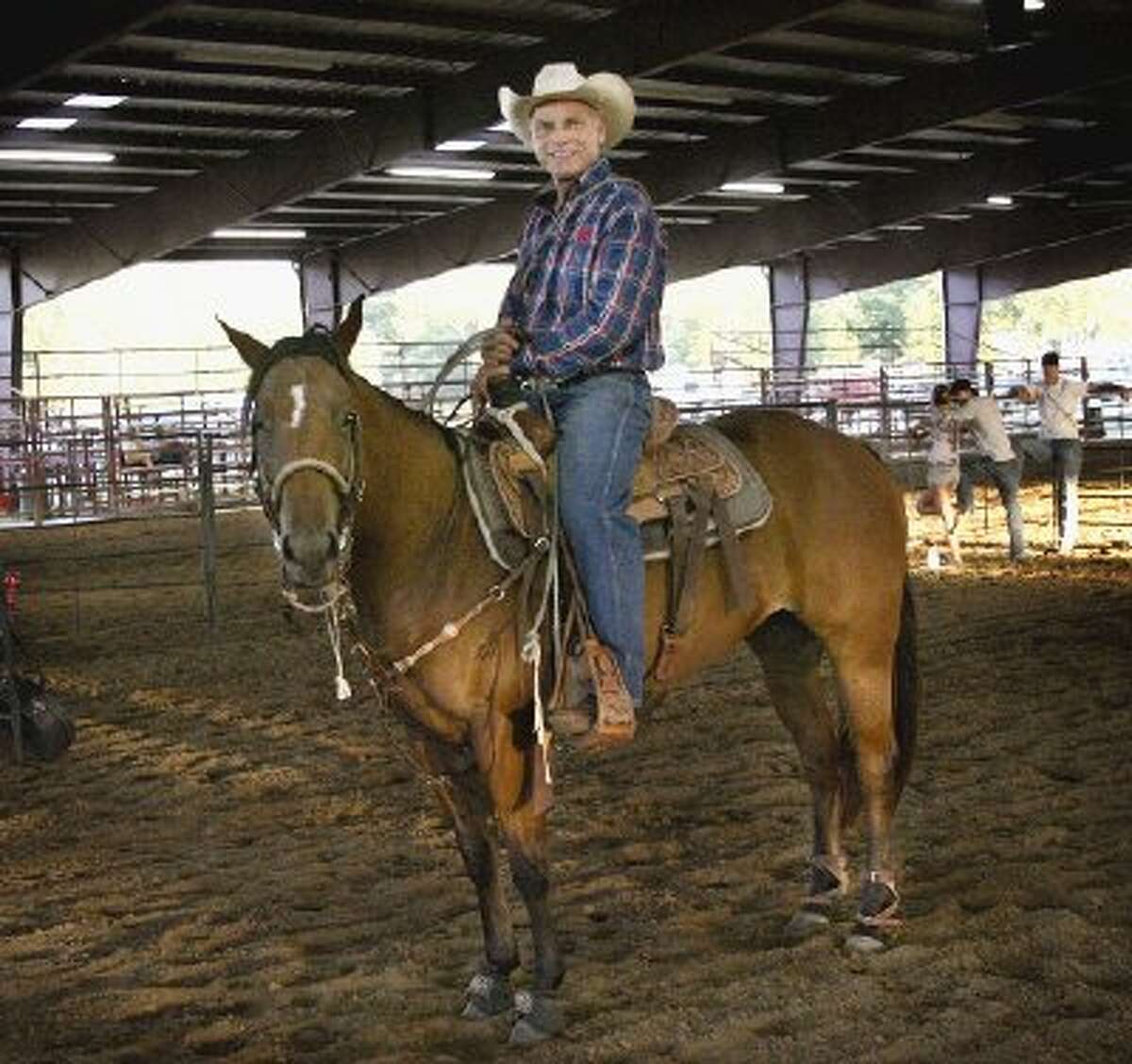 Cowboy church pastor wins world roping title