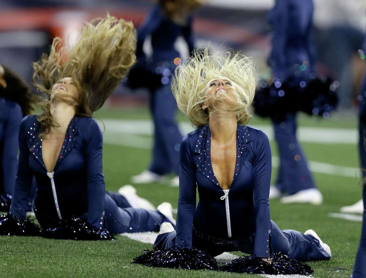 NFL Cheerleaders: Week 3