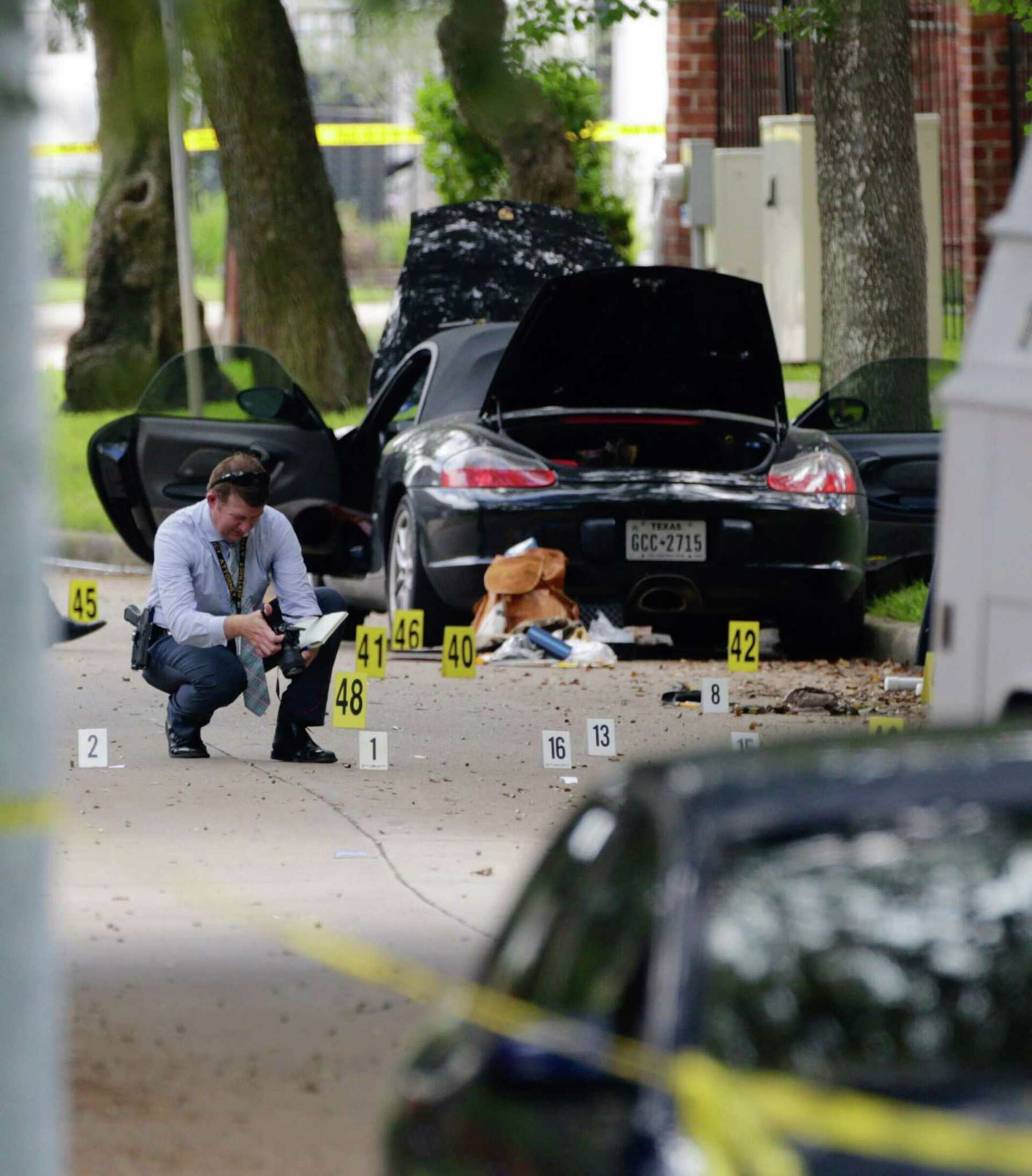 Shooter with Nazi emblems once belonged to fraternity started as Jewish ...