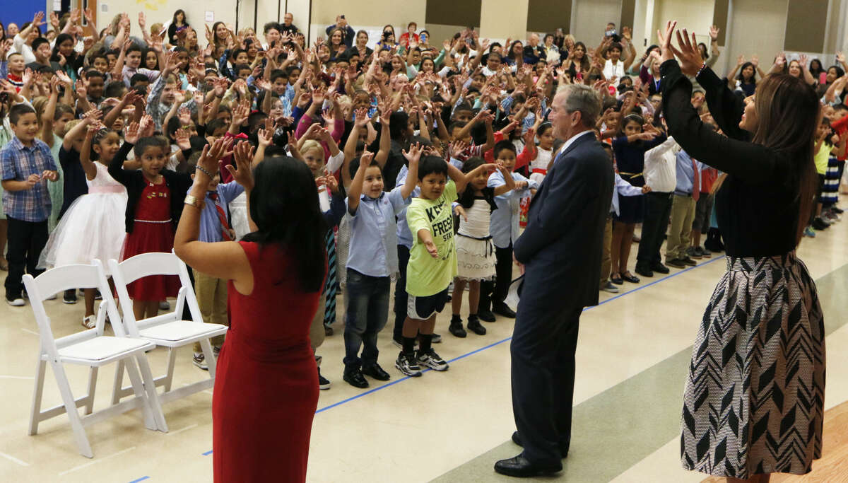 George W. Bush helps dedicate 1st Texas school named for him