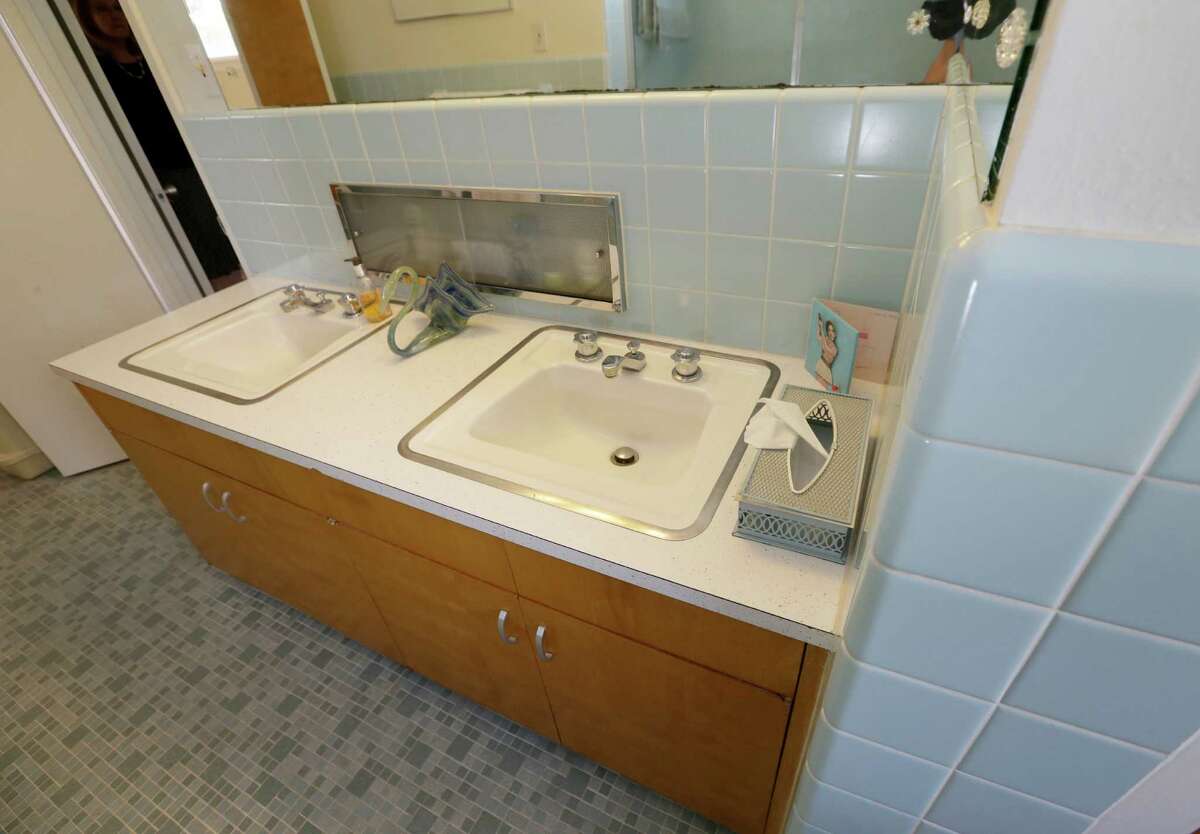 An homage to midcentury style