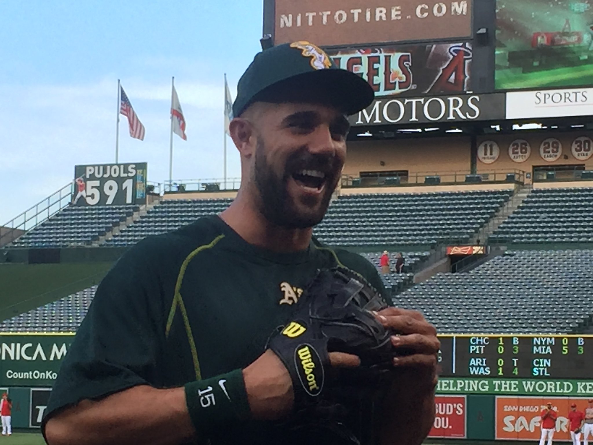 A’s Andrew Lambo healthy after cancer treatment, hopes to stay with team