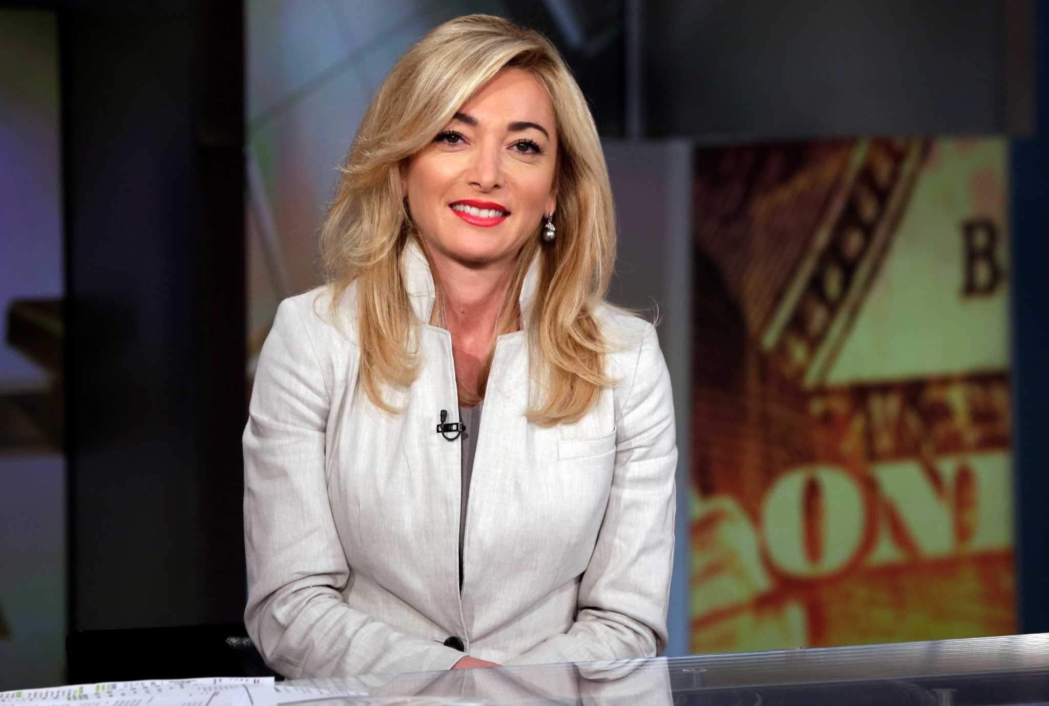 Lands' End CEO leaves company after less than 2 years