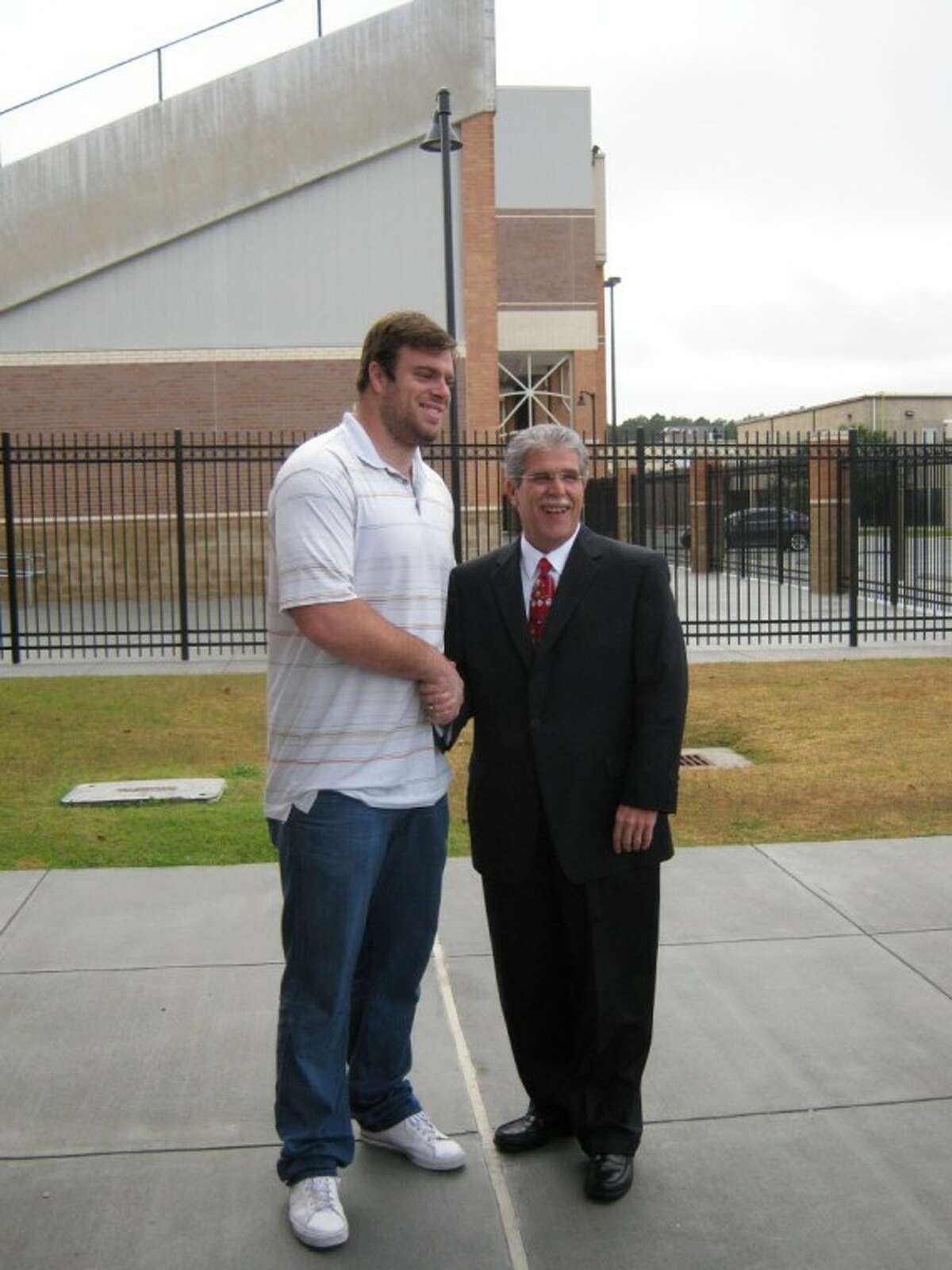 Texan GMC-Buick sponsors Turner Stadium plaza