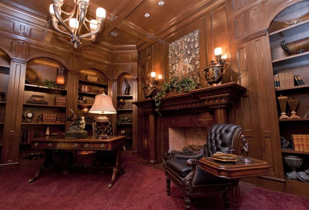 Home in The Woodlands on the block for $19 million