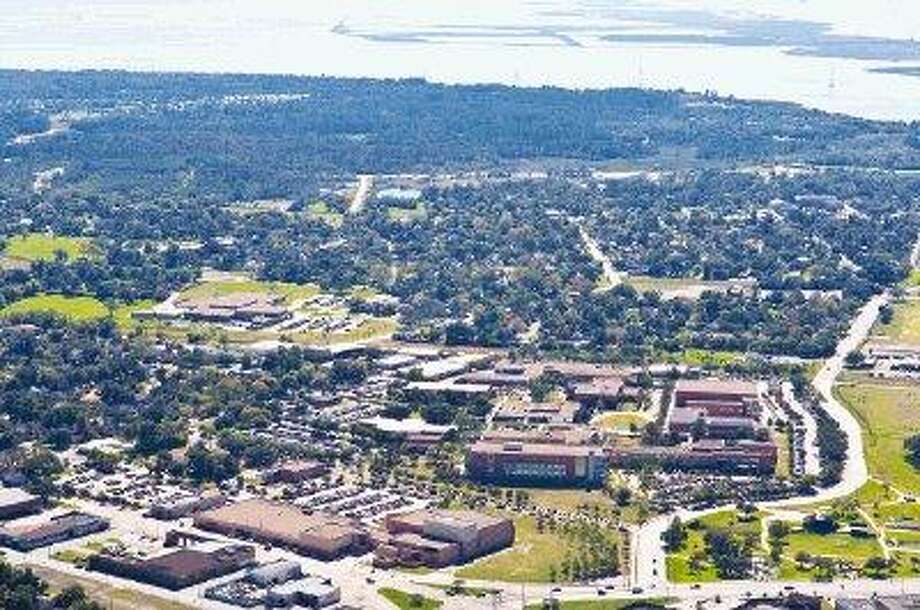 Lee College: a legacy of leadership and learning - Houston Chronicle