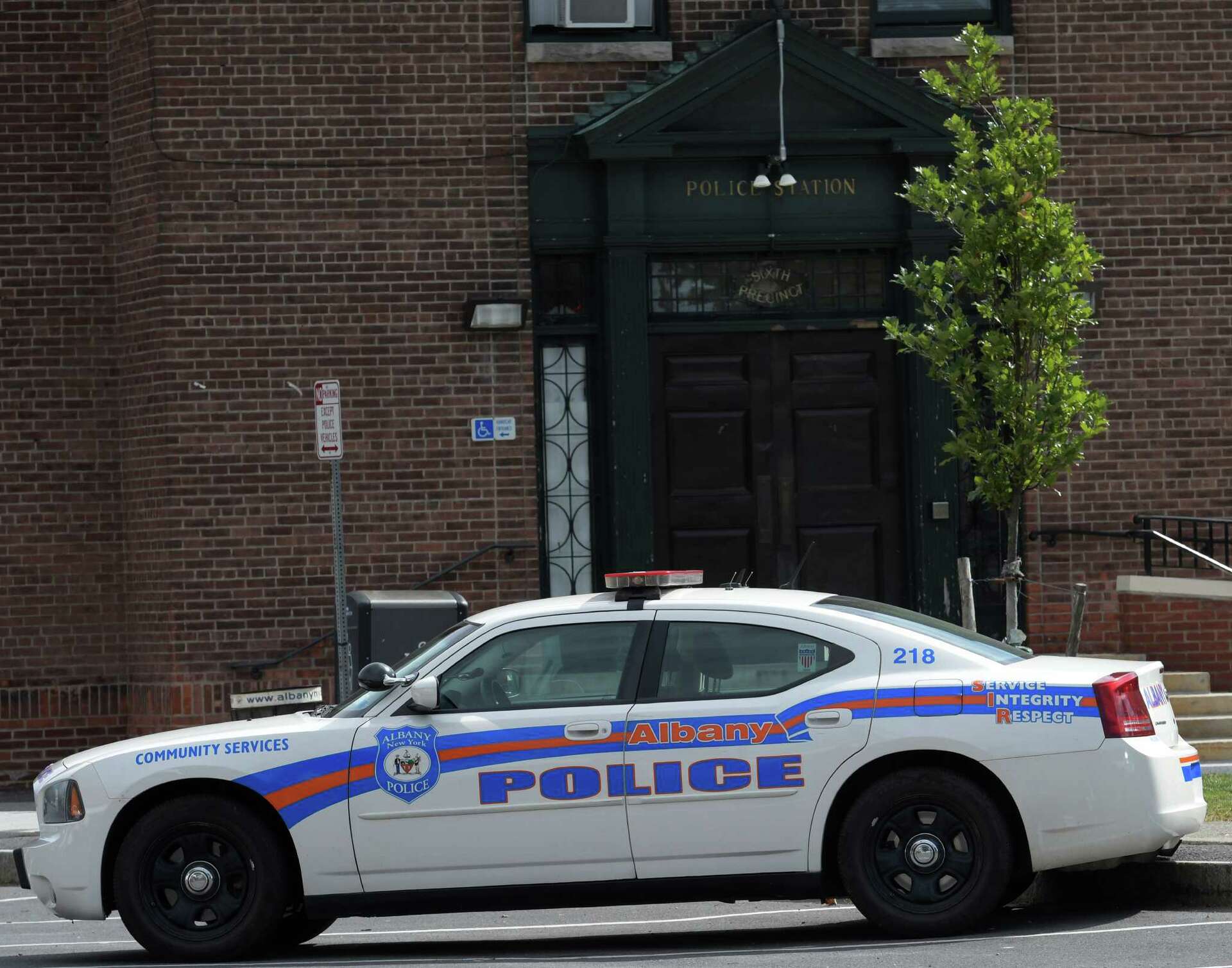 Albany police unveil updated body cameras policy