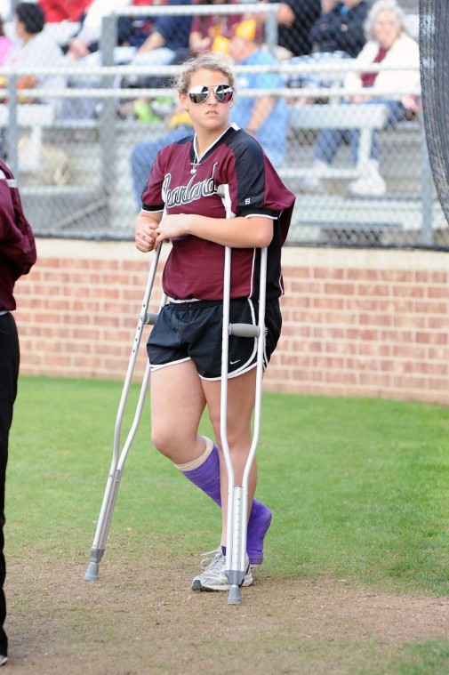 Lady Oilers’ Dubois out 6 to 8 weeks