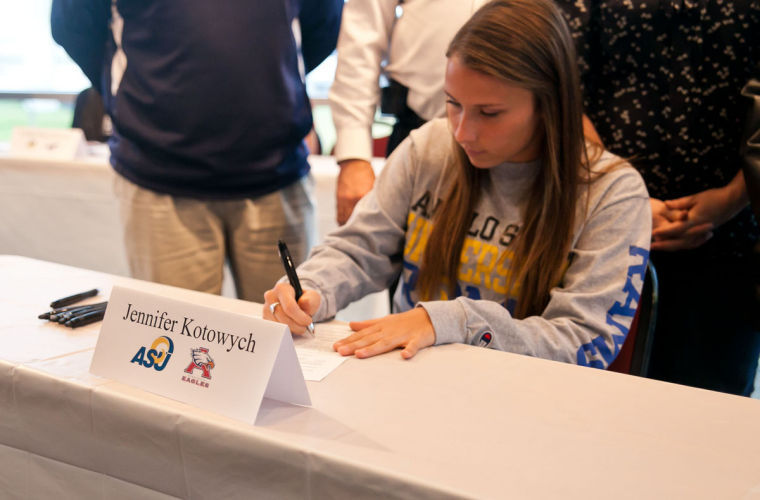 Humble ISD honors student-athletes at Signing Day ceremony