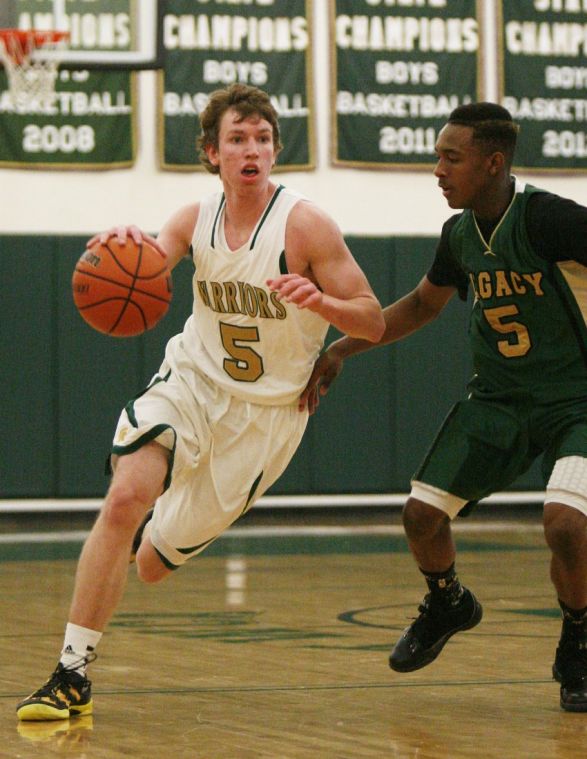 BASKETBALL: TWCA alum Swisher earns character and community award