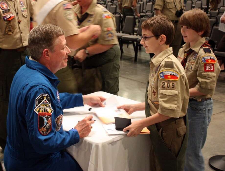 Astronaut encourages new Eagle Scouts to seek more mountain top ...