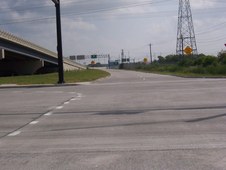 A construction and traffic bypass: New road opens to motorists