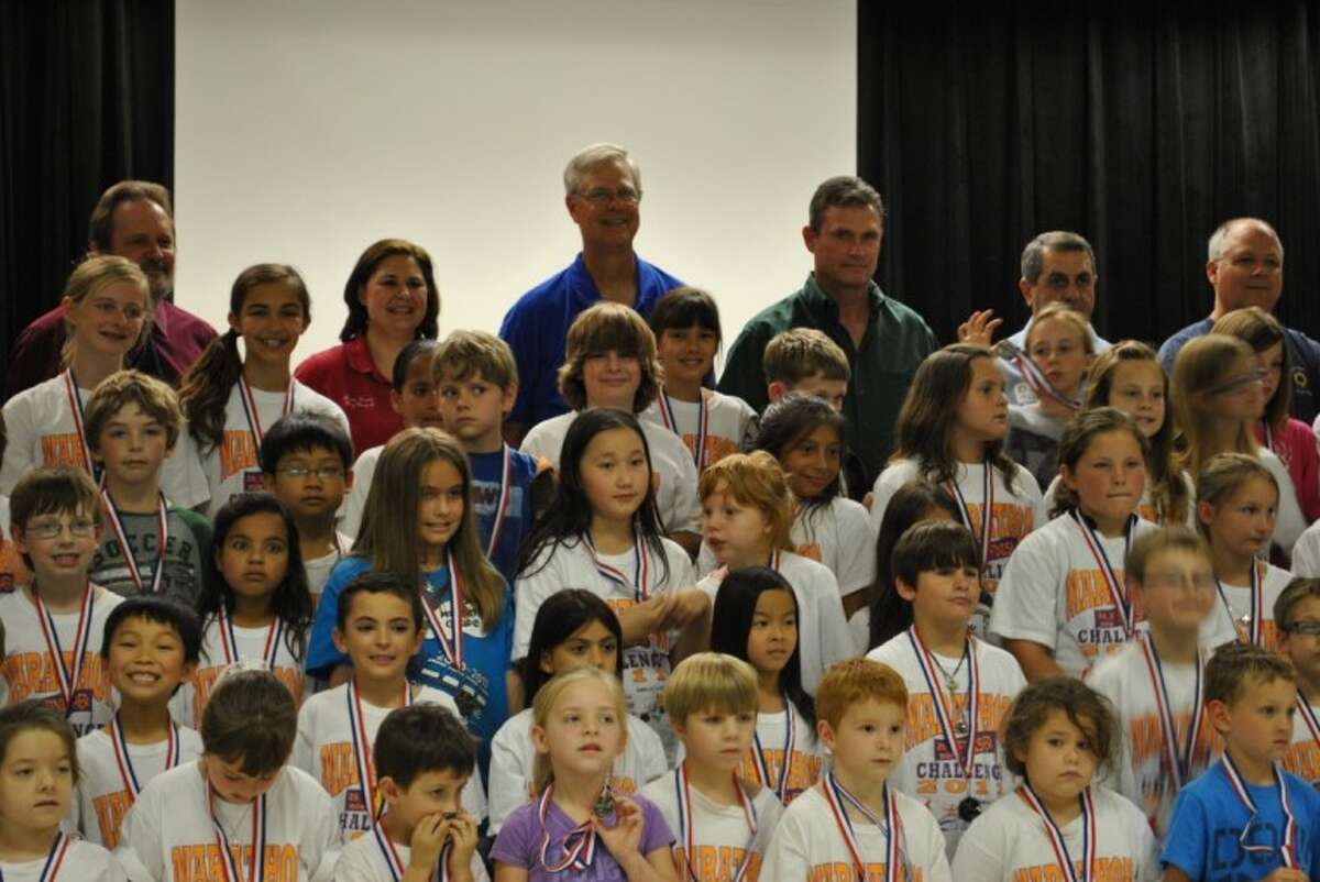 Ed White Elementary honors little runners